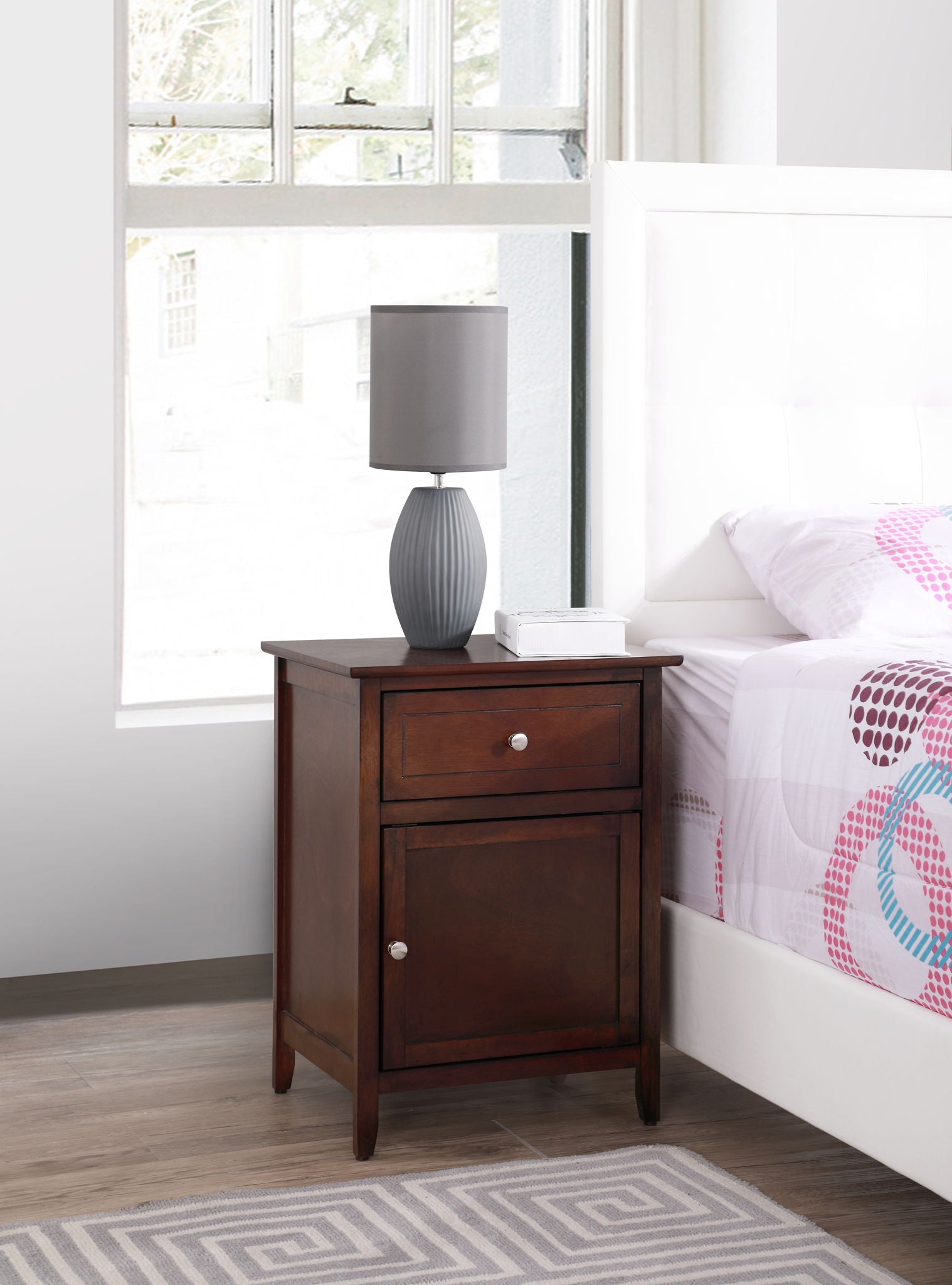 Izzy - Nightstand - Cappuccino – The Sleep Station